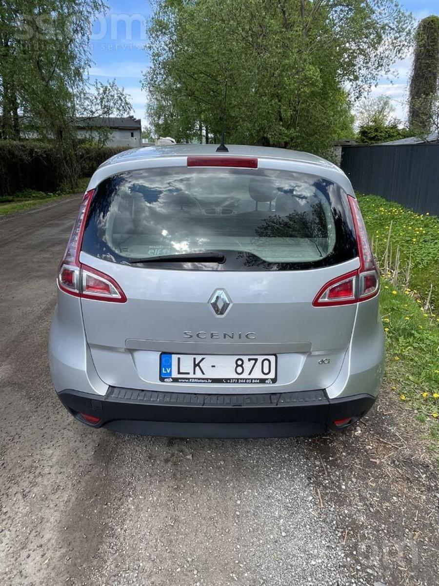 Renault Scenic 2010 Rīga, ar dzinēja tilpumu 1.90 L un nobraukumu 307 tūkst. km par 3200 €, foto 8 vietnē AUTOMOTO.COM.LV