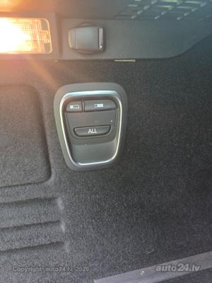 Renault Scenic 2018 Tartu, ar dzinēja tilpumu 1.60 L un nobraukumu 107 tūkst. km par 999 €, foto 20 vietnē AUTOMOTO.COM.LV