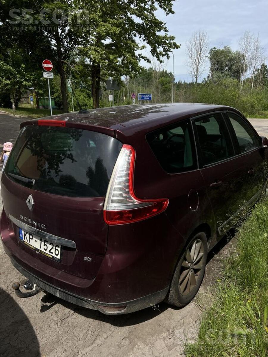 Violets Renault Scenic 2012 Rīga, ar dzinēja tilpumu 1.60 L un nobraukumu 270 tūkst. km par 1700 €, foto 5 vietnē AUTOMOTO.COM.LV