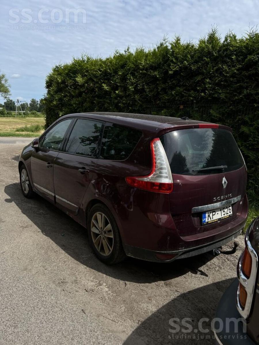 Violets Renault Scenic 2012 Rīga, ar dzinēja tilpumu 1.60 L un nobraukumu 270 tūkst. km par 1700 €, foto 6 vietnē AUTOMOTO.COM.LV