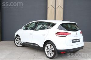 White Renault Scenic 2017 in Riga, with an engine capacity of 1.60 L and mileage of 166 thousand km for 6900 €, photo 6 on AUTOMOTO.COM.LV