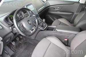 White Renault Scenic 2017 in Riga, with an engine capacity of 1.60 L and mileage of 166 thousand km for 6900 €, photo 7 on AUTOMOTO.COM.LV
