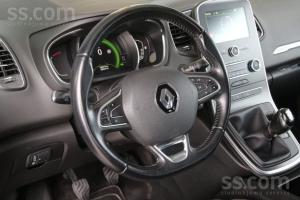 White Renault Scenic 2017 in Riga, with an engine capacity of 1.60 L and mileage of 166 thousand km for 6900 €, photo 12 on AUTOMOTO.COM.LV