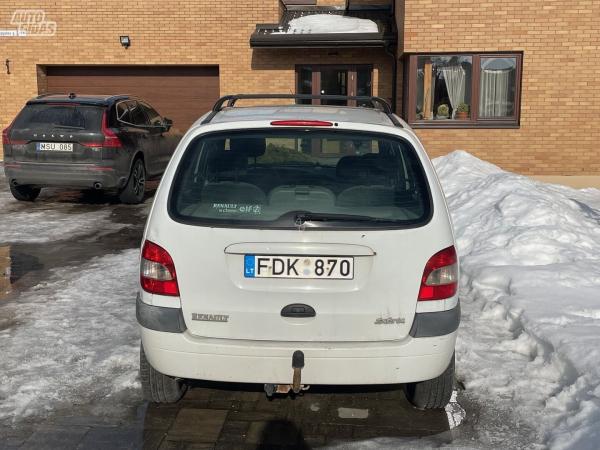 White Renault Scenic 1996 in Kaunas, with an engine capacity of 1.80 L and mileage of 314 thousand km for 500 €, photo 4 on AUTOMOTO.COM.LV