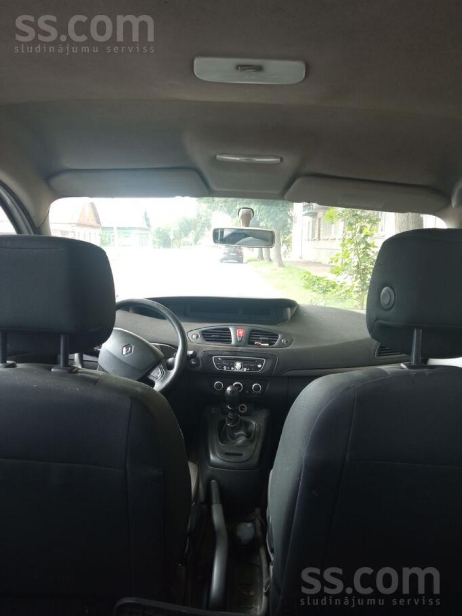 Balts Renault Scenic 2010 Daugavpils, ar dzinēja tilpumu 1.50 L un nobraukumu 487 tūkst. km par 1300 €, foto 7 vietnē AUTOMOTO.COM.LV