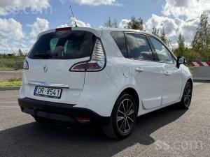 Balts Renault Scenic 2012 Liepāja, ar dzinēja tilpumu 2.00 L un nobraukumu 144 tūkst. km par 6400 €, foto 5 vietnē AUTOMOTO.COM.LV