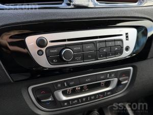 Balts Renault Scenic 2012 Liepāja, ar dzinēja tilpumu 2.00 L un nobraukumu 144 tūkst. km par 6400 €, foto 26 vietnē AUTOMOTO.COM.LV