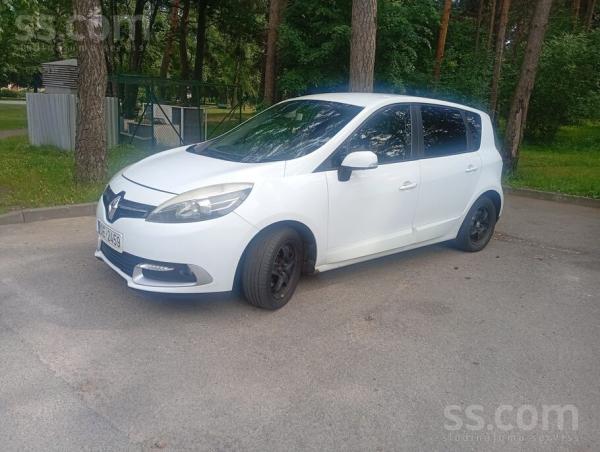 White Renault Scenic 2014 in Riga, with an engine capacity of 1.50 L and mileage of 364 thousand km for 3000 €, photo 1 on AUTOMOTO.COM.LV