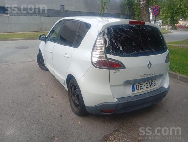White Renault Scenic 2014 in Riga, with an engine capacity of 1.50 L and mileage of 364 thousand km for 3000 €, photo 4 on AUTOMOTO.COM.LV
