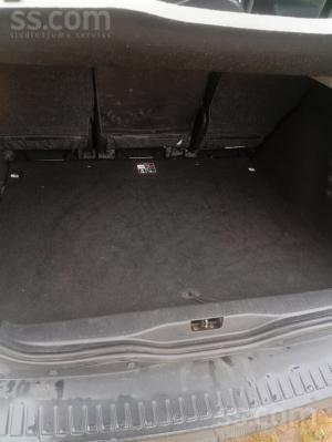 White Renault Scenic 2014 in Riga, with an engine capacity of 1.50 L and mileage of 364 thousand km for 3000 €, photo 14 on AUTOMOTO.COM.LV