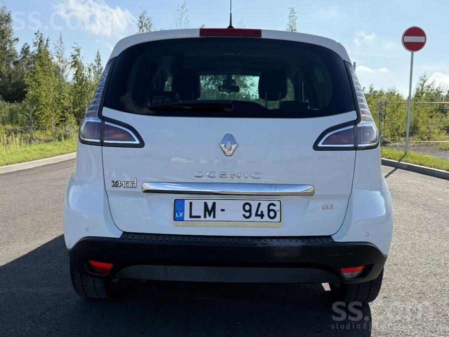 Balts Renault Scenic 2014 Liepāja, ar dzinēja tilpumu 1.50 L un nobraukumu 259 tūkst. km par 4900 €, foto 9 vietnē AUTOMOTO.COM.LV