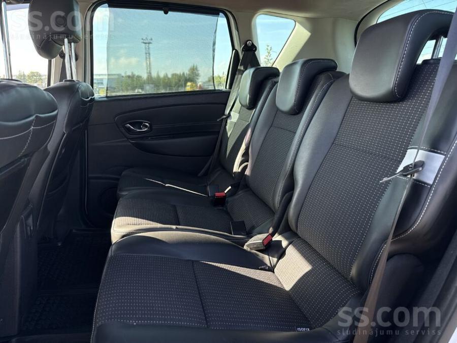 Balts Renault Scenic 2014 Liepāja, ar dzinēja tilpumu 1.50 L un nobraukumu 259 tūkst. km par 4900 €, foto 11 vietnē AUTOMOTO.COM.LV