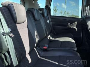 Balts Renault Scenic 2014 Liepāja, ar dzinēja tilpumu 1.50 L un nobraukumu 259 tūkst. km par 4900 €, foto 12 vietnē AUTOMOTO.COM.LV