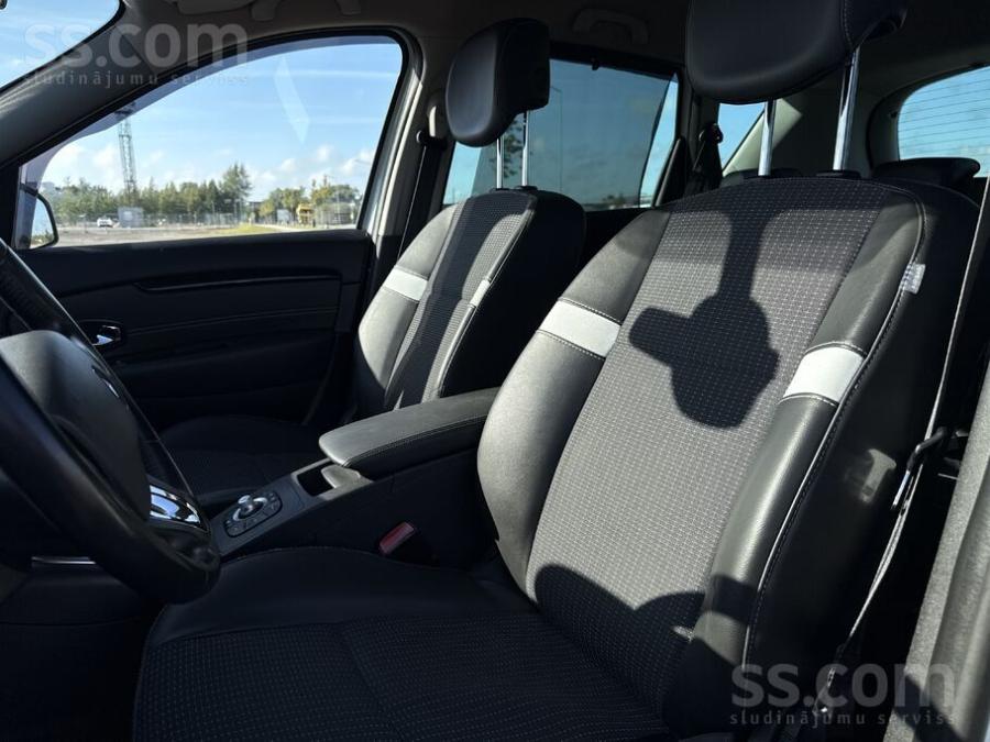Balts Renault Scenic 2014 Liepāja, ar dzinēja tilpumu 1.50 L un nobraukumu 259 tūkst. km par 4900 €, foto 14 vietnē AUTOMOTO.COM.LV