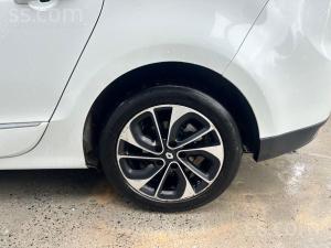 Balts Renault Scenic 2015 Bauska, ar dzinēja tilpumu 1.50 L un nobraukumu 289 tūkst. km par 5500 €, foto 3 vietnē AUTOMOTO.COM.LV