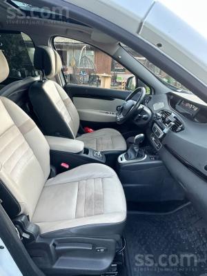Balts Renault Scenic 2015 Bauska, ar dzinēja tilpumu 1.50 L un nobraukumu 289 tūkst. km par 5500 €, foto 6 vietnē AUTOMOTO.COM.LV