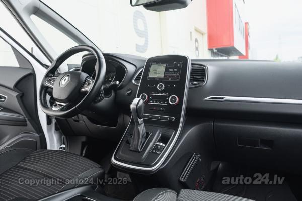 Balts Renault Scenic 2017 Tallina, ar dzinēja tilpumu 1.50 L un nobraukumu 171 tūkst. km par 10999 €, foto 10 vietnē AUTOMOTO.COM.LV
