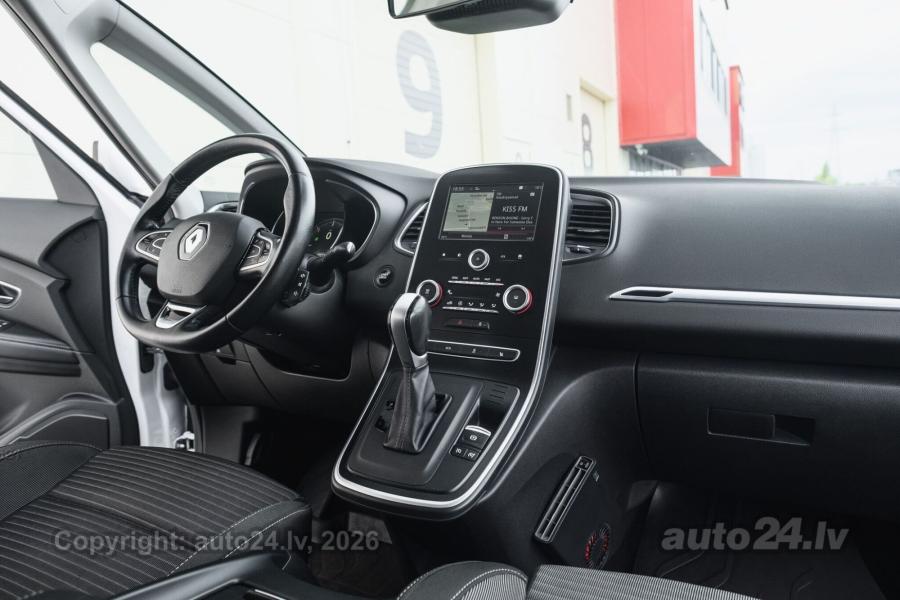 Balts Renault Scenic 2017 Tallina, ar dzinēja tilpumu 1.50 L un nobraukumu 171 tūkst. km par 10999 €, foto 11 vietnē AUTOMOTO.COM.LV