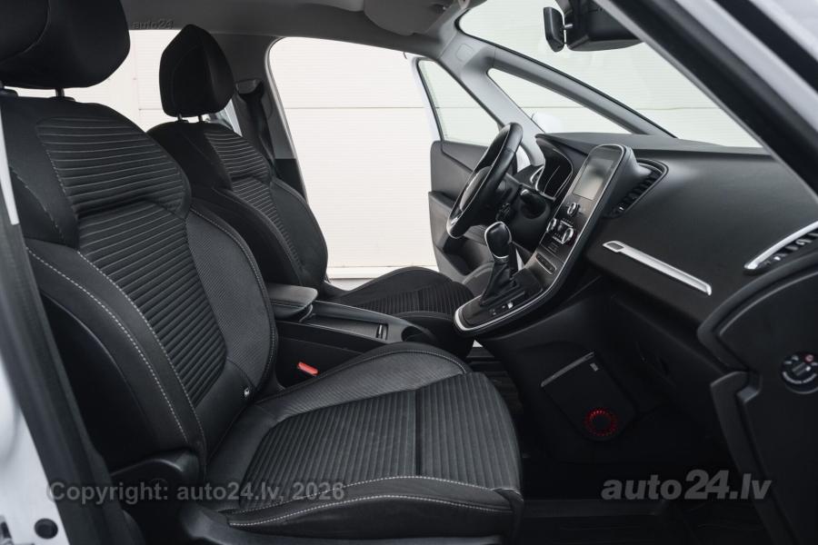Balts Renault Scenic 2017 Tallina, ar dzinēja tilpumu 1.50 L un nobraukumu 171 tūkst. km par 10999 €, foto 12 vietnē AUTOMOTO.COM.LV