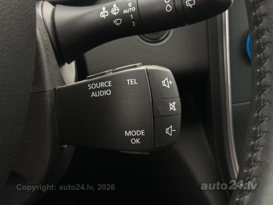 Balts Renault Scenic 2019 Pērnava, ar dzinēja tilpumu 1.30 L un nobraukumu 158 tūkst. km par 10900 €, foto 20 vietnē AUTOMOTO.COM.LV