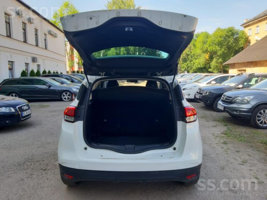 Balts Renault Scenic 2021 Daugavpils, ar dzinēja tilpumu 1.70 L un nobraukumu 0 tūkst. km par 7700 €, foto 25 vietnē AUTOMOTO.COM.LV