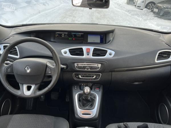 White Renault Scenic 2010 in Klaipeda, with an engine capacity of 1.50 L and mileage of 227 thousand km for 2400 €, photo 6 on AUTOMOTO.COM.LV