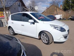 White Renault Scenic 2010 in Rezekne, with an engine capacity of 1.90 L and mileage of 266 thousand km for 3550 €, photo 5 on AUTOMOTO.COM.LV