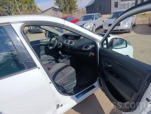 White Renault Scenic 2010 in Rezekne, with an engine capacity of 1.90 L and mileage of 266 thousand km for 3550 €, photo 11 on AUTOMOTO.COM.LV