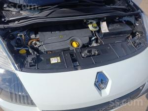 White Renault Scenic 2010 in Rezekne, with an engine capacity of 1.90 L and mileage of 266 thousand km for 3550 €, photo 16 on AUTOMOTO.COM.LV