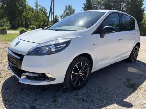 Balts Renault Scenic 2012 Jurbarkas, ar dzinēja tilpumu 2.00 L un nobraukumu 144 tūkst. km par 4500 €, foto 3 vietnē AUTOMOTO.COM.LV