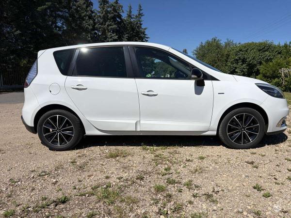 White Renault Scenic 2012 in Jurbarkas, with an engine capacity of 2.00 L and mileage of 144 thousand km for 4500 €, photo 6 on AUTOMOTO.COM.LV