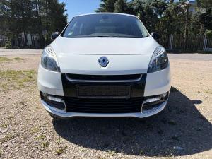 Balts Renault Scenic 2012 Jurbarkas, ar dzinēja tilpumu 2.00 L un nobraukumu 144 tūkst. km par 4500 €, foto 12 vietnē AUTOMOTO.COM.LV