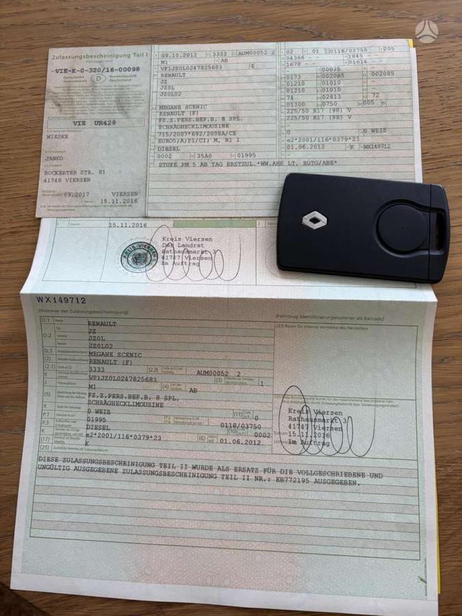 Balts Renault Scenic 2012 Jurbarkas, ar dzinēja tilpumu 2.00 L un nobraukumu 144 tūkst. km par 4500 €, foto 28 vietnē AUTOMOTO.COM.LV