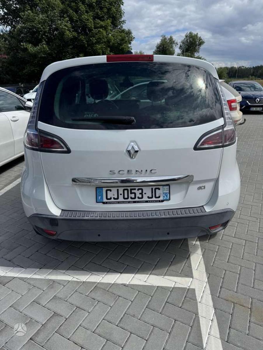 Balts Renault Scenic 2012 Tauragė, ar dzinēja tilpumu 1.46 L un nobraukumu 239 tūkst. km par 3650 €, foto 5 vietnē AUTOMOTO.COM.LV