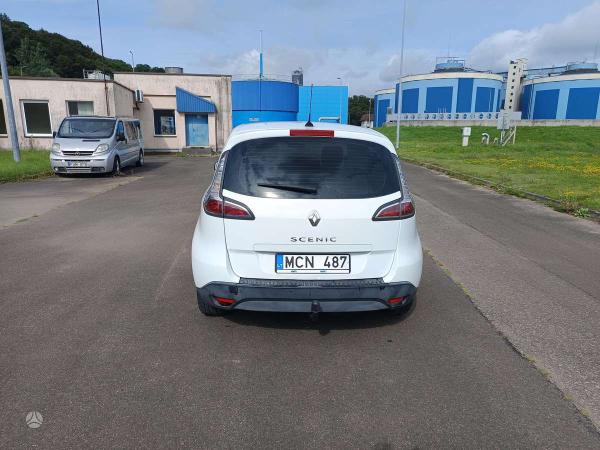 Balts Renault Scenic 2012 Kauņa, ar dzinēja tilpumu 1.60 L un nobraukumu 225 tūkst. km par 4000 €, foto 2 vietnē AUTOMOTO.COM.LV