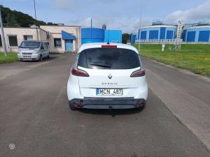 White Renault Scenic 2012 in Kaunas, with an engine capacity of 1.60 L and mileage of 225 thousand km for 4000 €, photo 3 on AUTOMOTO.COM.LV