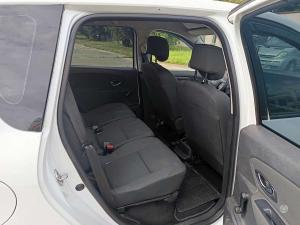 White Renault Scenic 2012 in Kaunas, with an engine capacity of 1.60 L and mileage of 225 thousand km for 4000 €, photo 7 on AUTOMOTO.COM.LV