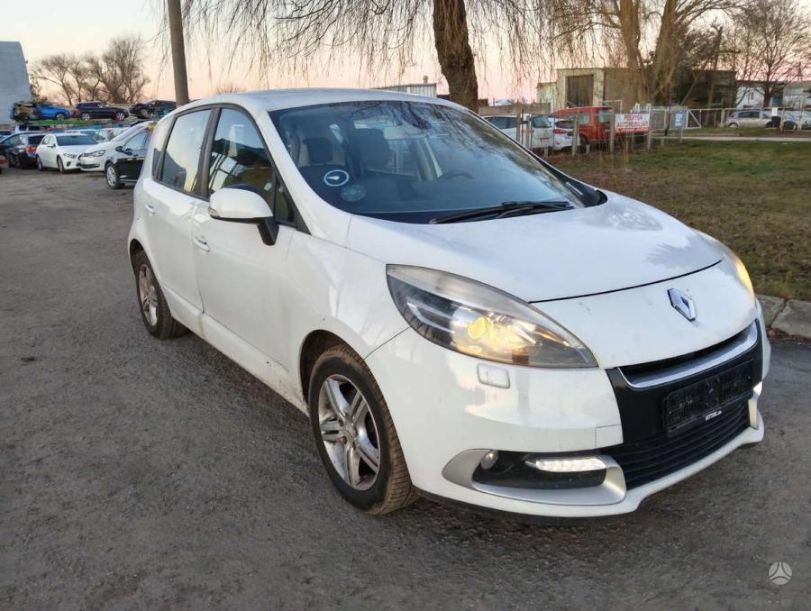 White Renault Scenic 2013 in Marijampole, with an engine capacity of 1.46 L and mileage of 250 thousand km for 2600 €, photo 2 on AUTOMOTO.COM.LV