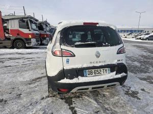 White Renault Scenic 2013 in Taurage, with an engine capacity of 1.50 L and mileage of 288 thousand km for 4250 €, photo 8 on AUTOMOTO.COM.LV
