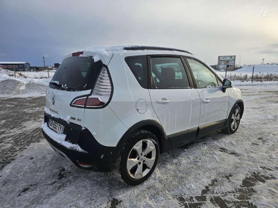 White Renault Scenic 2013 in Taurage, with an engine capacity of 1.50 L and mileage of 288 thousand km for 4250 €, photo 9 on AUTOMOTO.COM.LV