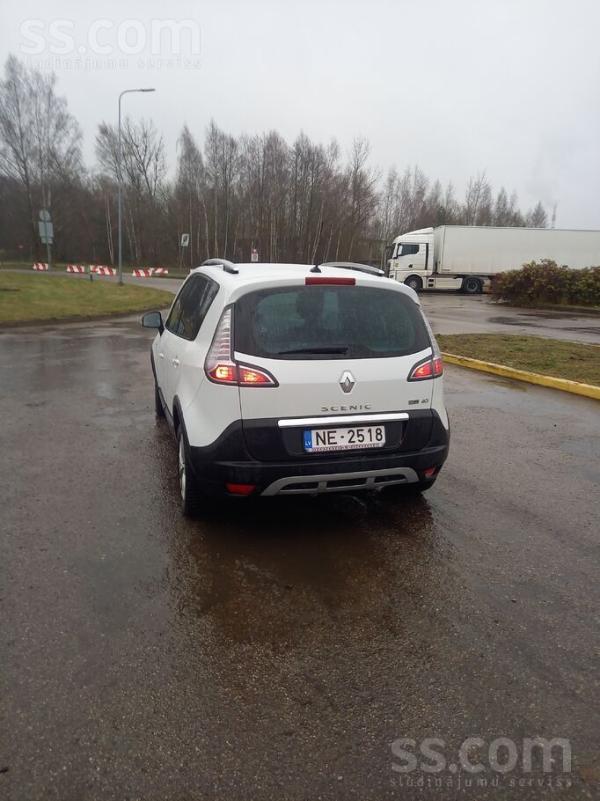 Balts Renault Scenic 2013 Rīga, ar dzinēja tilpumu 1.50 L un nobraukumu 325 tūkst. km par 4150 €, foto 3 vietnē AUTOMOTO.COM.LV