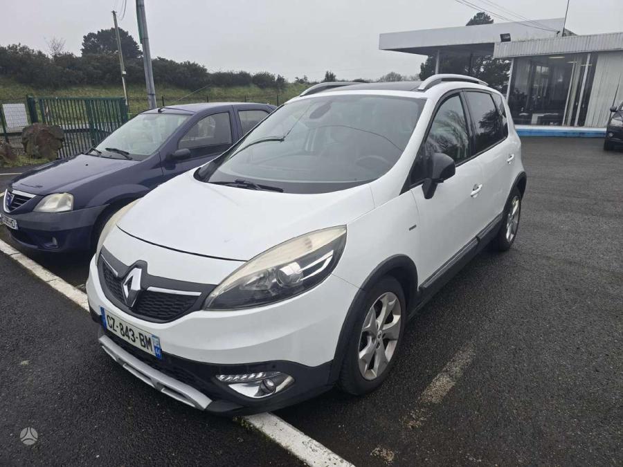 White Renault Scenic 2013 in Taurage, with an engine capacity of 1.50 L and mileage of 210 thousand km for 3500 €, photo 1 on AUTOMOTO.COM.LV