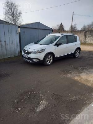 Balts Renault Scenic 2013 Rīga, ar dzinēja tilpumu 1.50 L un nobraukumu 326 tūkst. km par 1500 €, foto  vietnē AUTOMOTO.COM.LV