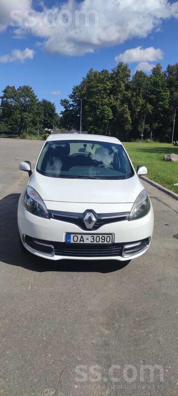 Balts Renault Scenic 2013 Rīga, ar dzinēja tilpumu 1.50 L un nobraukumu 0 tūkst. km par 2500 €, foto 6 vietnē AUTOMOTO.COM.LV