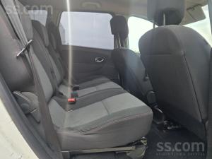 Balts Renault Scenic 2014 Jelgava, ar dzinēja tilpumu 1.50 L un nobraukumu 501 tūkst. km par 500 €, foto 12 vietnē AUTOMOTO.COM.LV