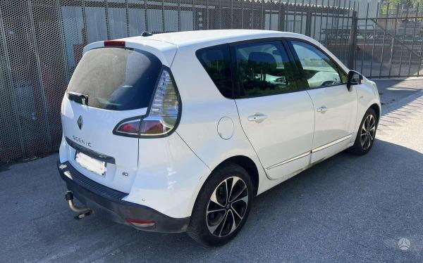 Balts Renault Scenic 2014 Tauragė, ar dzinēja tilpumu 1.46 L un nobraukumu 245 tūkst. km par 3300 €, foto 5 vietnē AUTOMOTO.COM.LV