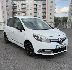 White Renault Scenic 2014 in Riga, with an engine capacity of 1.60 L and mileage of 225 thousand km for 5250 €, photo 6 on AUTOMOTO.COM.LV