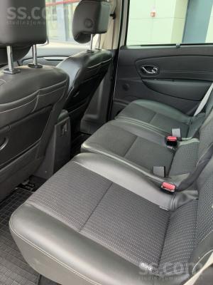 White Renault Scenic 2014 in Riga, with an engine capacity of 1.60 L and mileage of 225 thousand km for 5250 €, photo 10 on AUTOMOTO.COM.LV