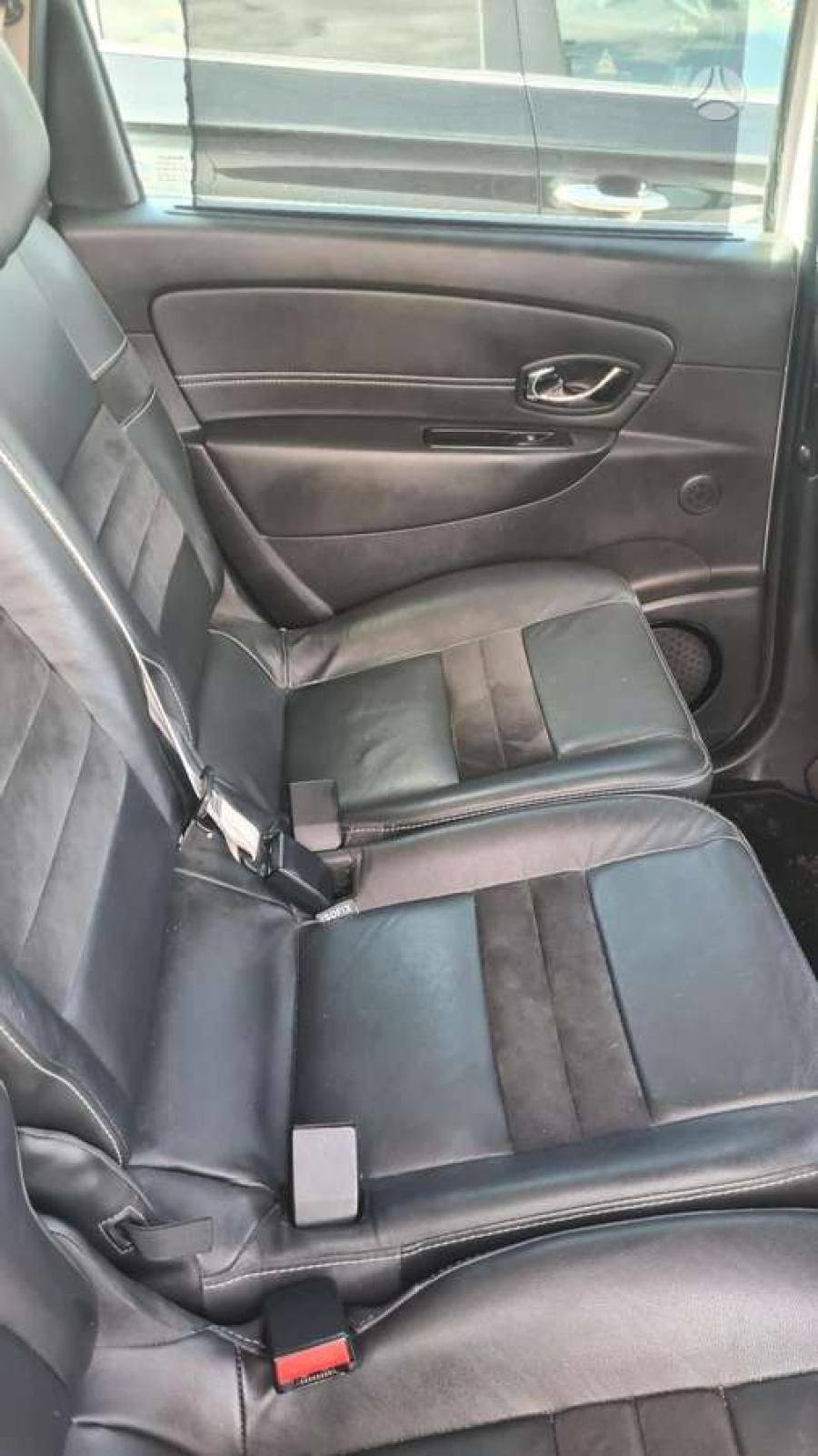 Balts Renault Scenic 2014 Šauļi, ar dzinēja tilpumu 1.60 L un nobraukumu 308 tūkst. km par 3950 €, foto 16 vietnē AUTOMOTO.COM.LV