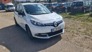 Balts Renault Scenic 2014 Šauļi, ar dzinēja tilpumu 1.60 L un nobraukumu 308 tūkst. km par 3950 €, foto  vietnē AUTOMOTO.COM.LV